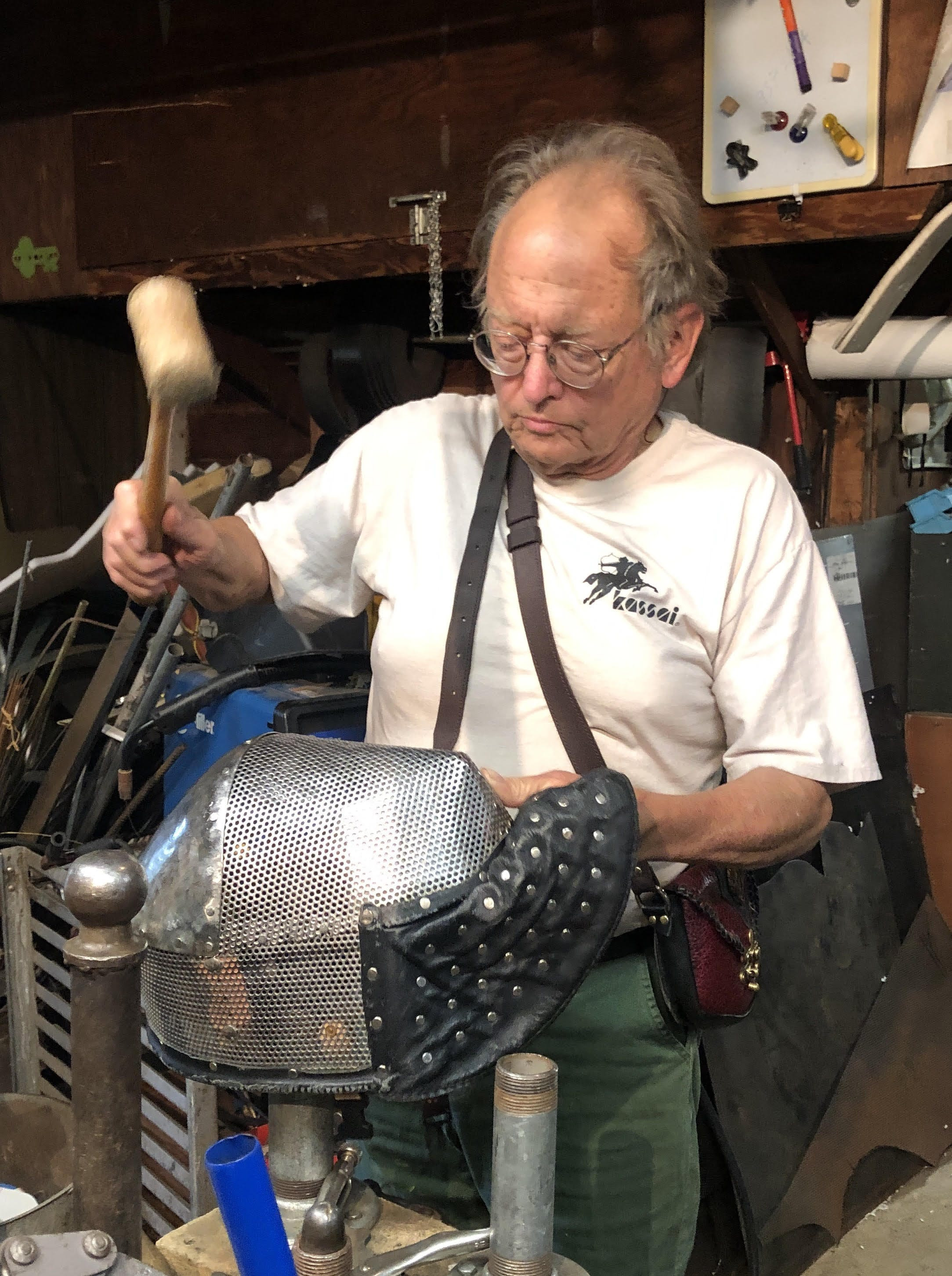 Giles Helms - Fencing masks, helms, and accessories
