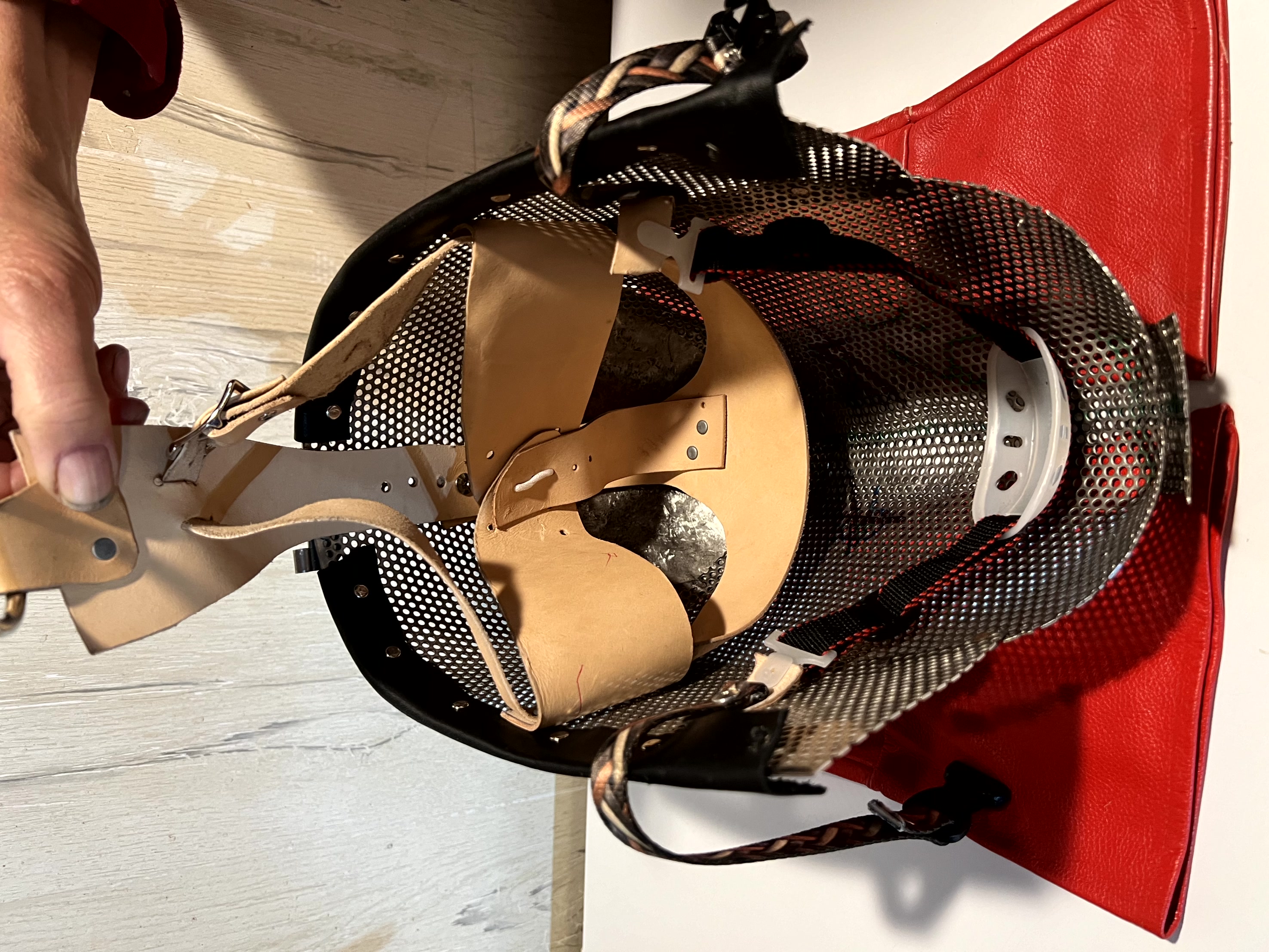 Giles Helms - Fencing masks, helms, and accessories